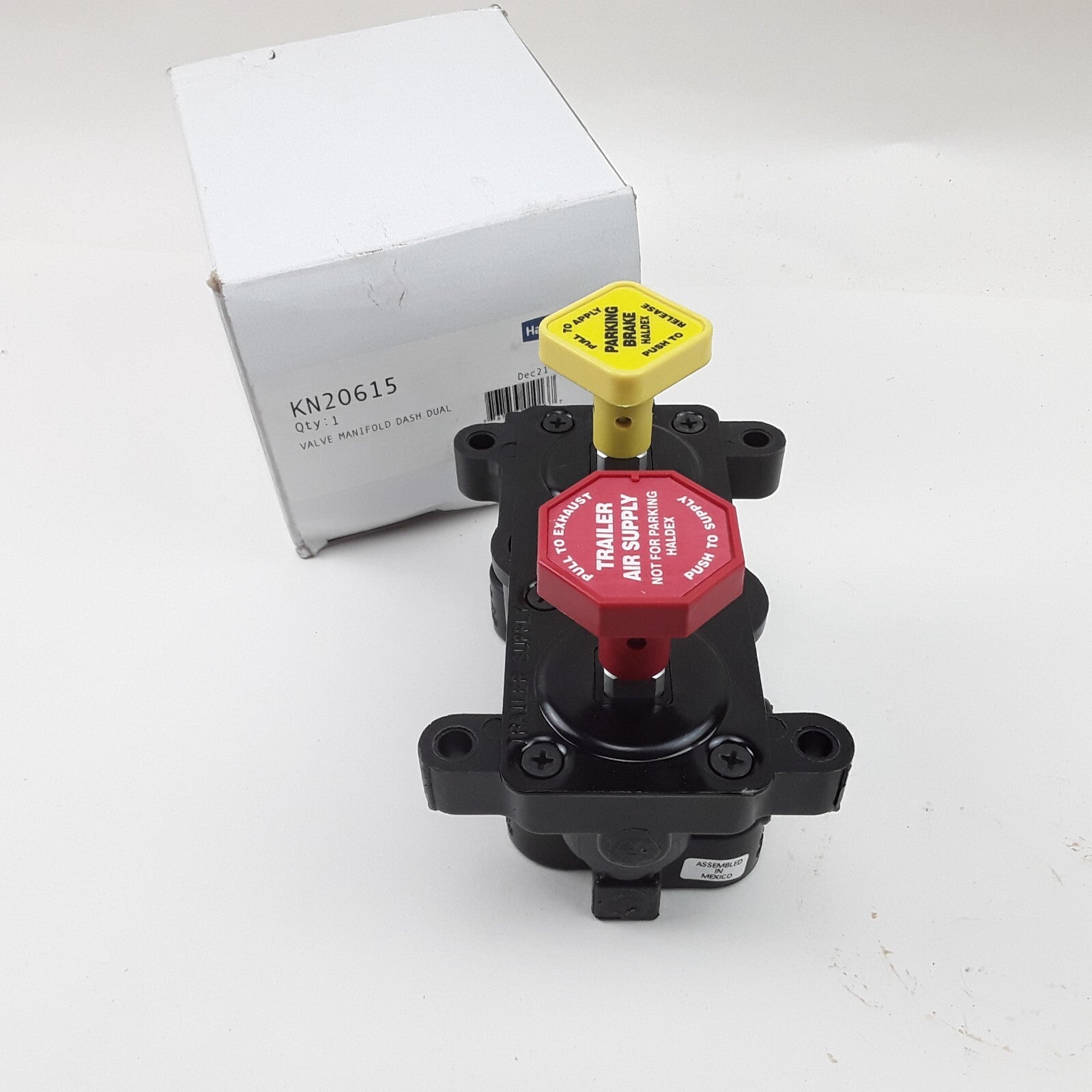 OEM Haldex KN20615 Manifold Dash Valve Air Supply and Parking Brake He